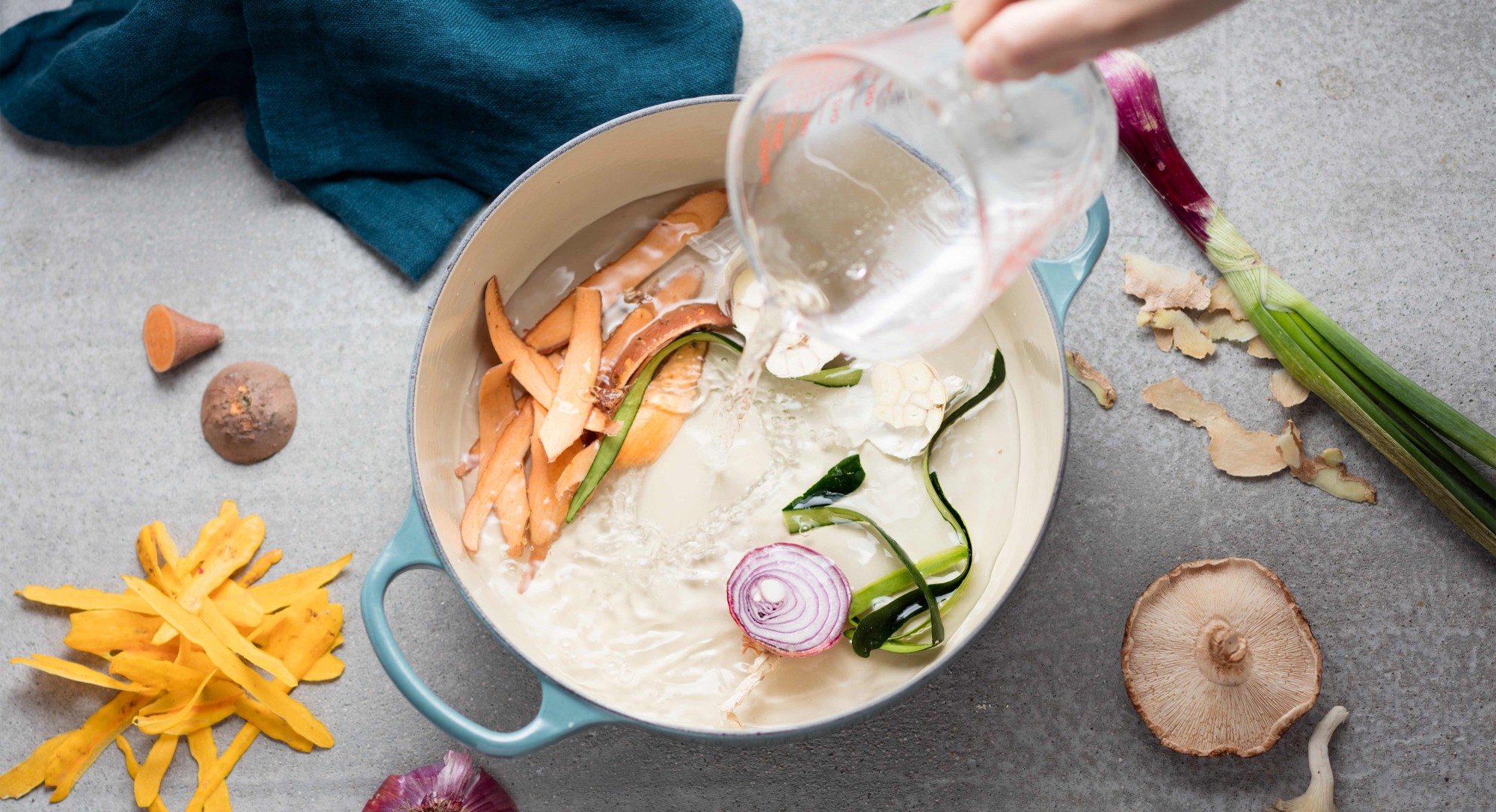 How to Make Vegetable Stock from Kitchen Scraps | Thrive Market