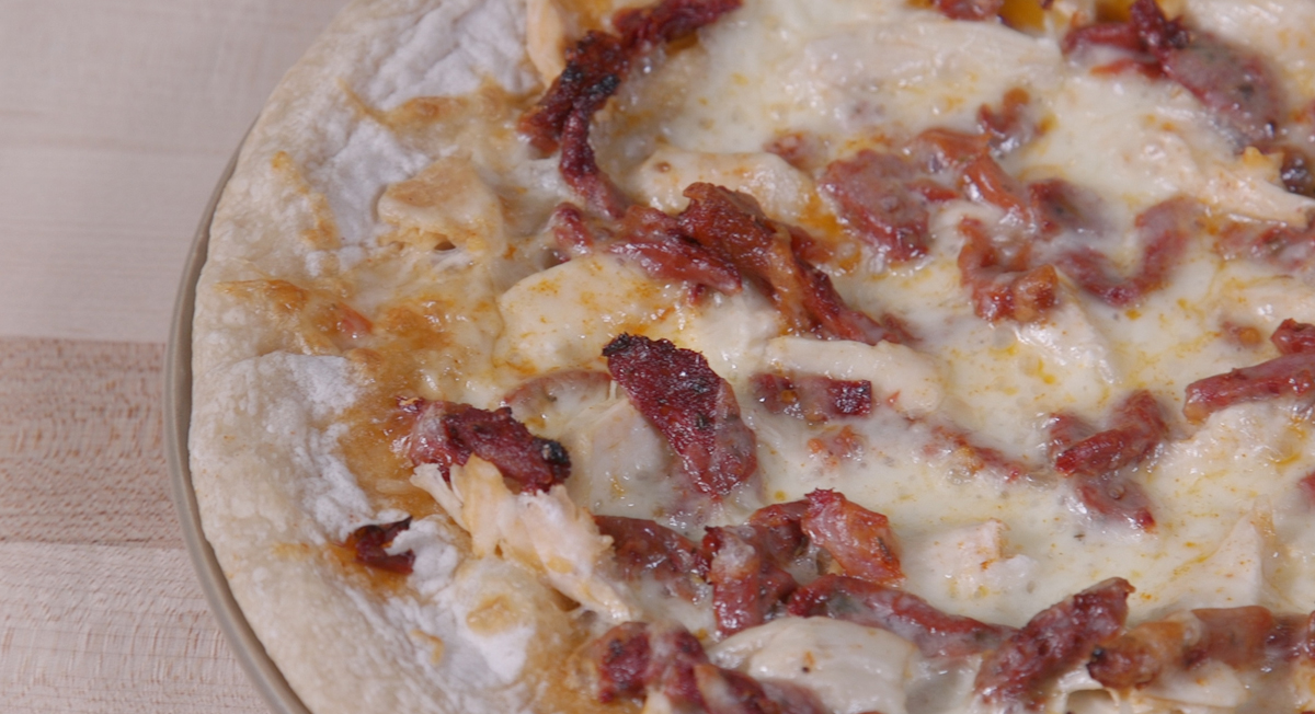 Healthy Pizza That Tastes Better Than Delivery | Thrive Market