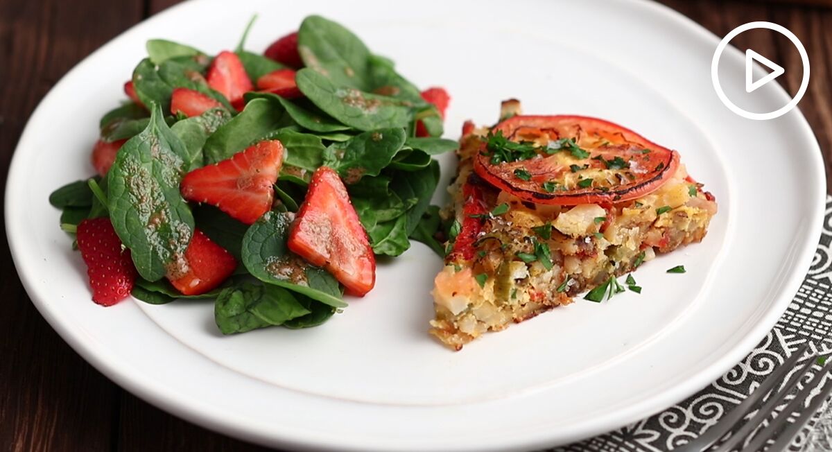Vegetable Rosti With Spinach and Strawberry Salad | Thrive Market