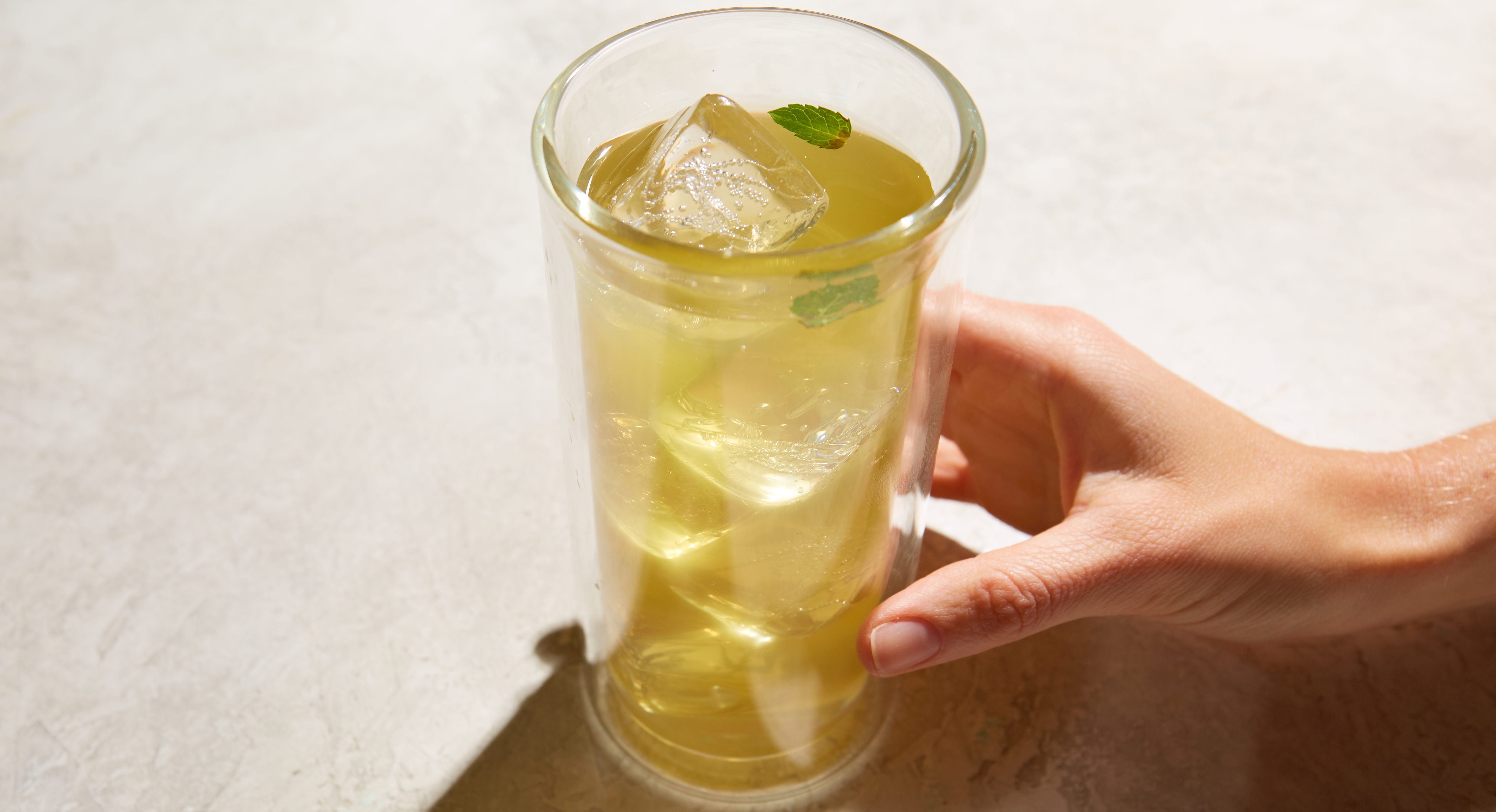 5 Easy Iced Tea Recipes To Try this Summer | Thrive Market