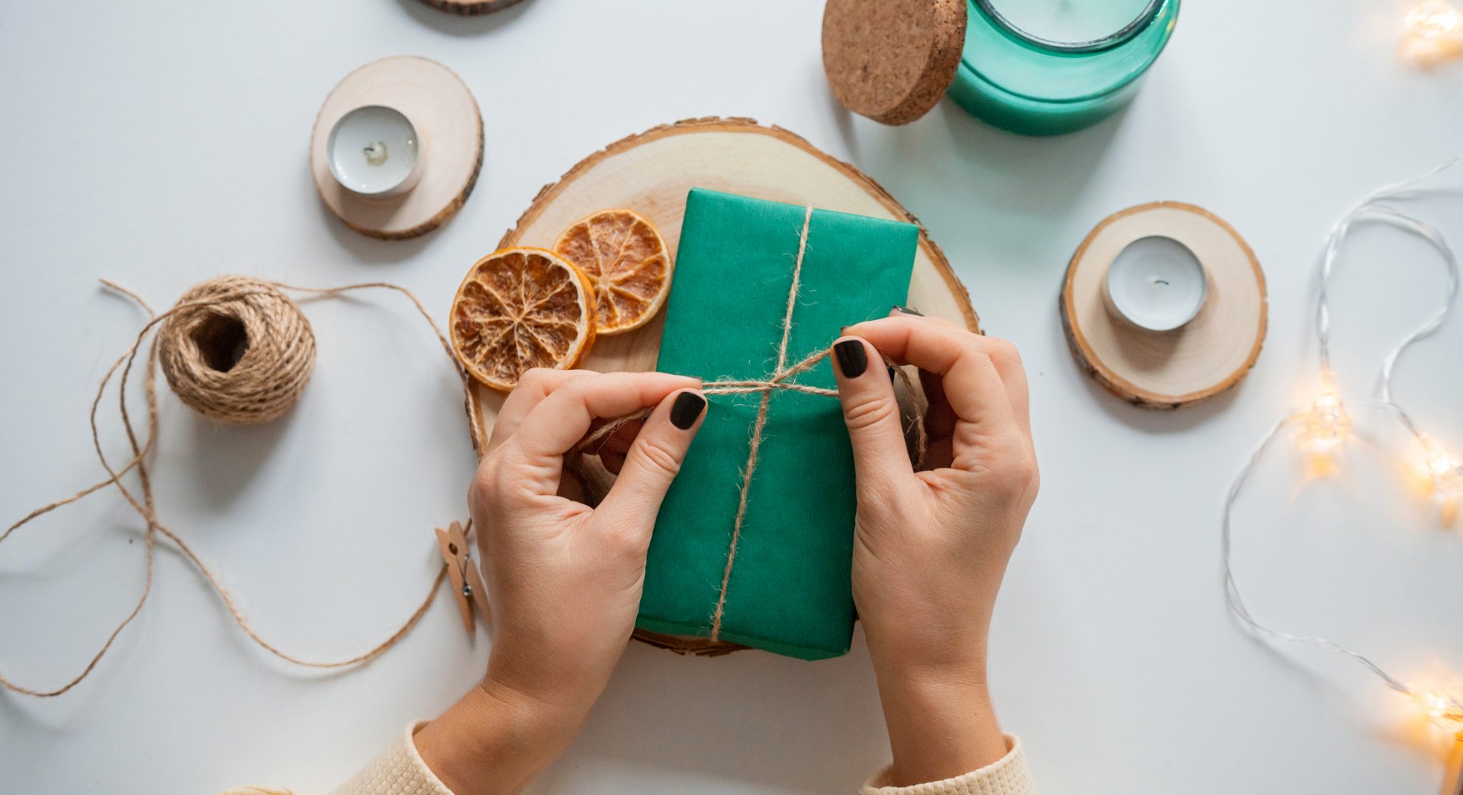 Sustainable Holiday Tips for Reducing Waste & More | Thrive Market